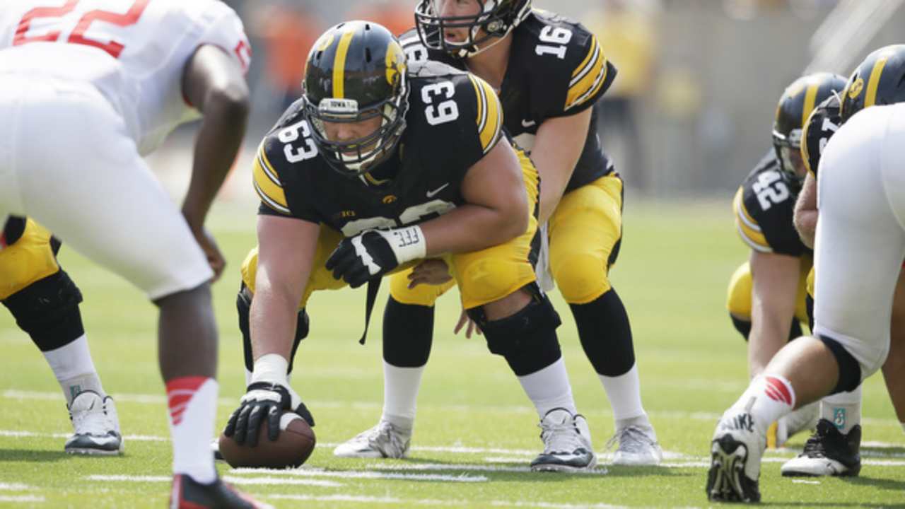 Like Brandon Scherff, Austin Blythe Hopes To Go From Iowa To NFL