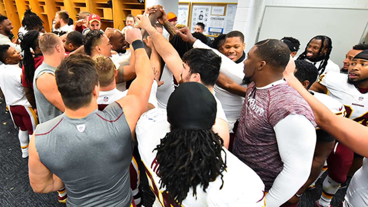 PHOTOS: Redskins Postgame Celebration After Week 16 Victory