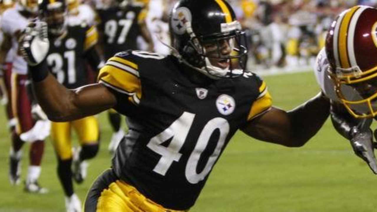 News & Notes: Mitchell Emerging As Fifth Wide Receiver