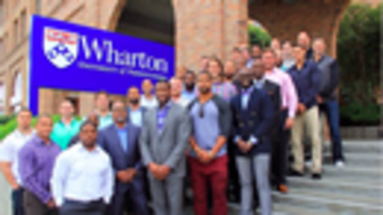 Linebacker Austin Spitler Completes Third NFL Business Program