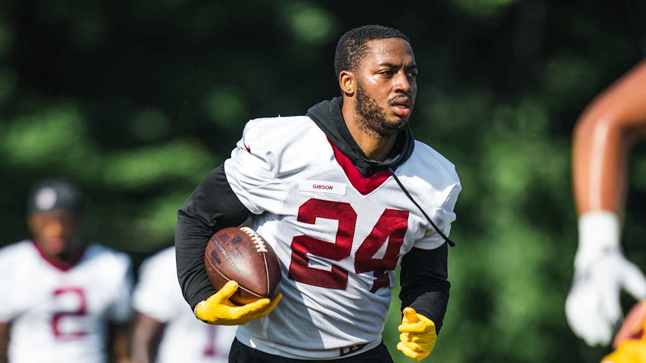 Why coming to OTAs slimmer was a goal for Gibson in 2022
