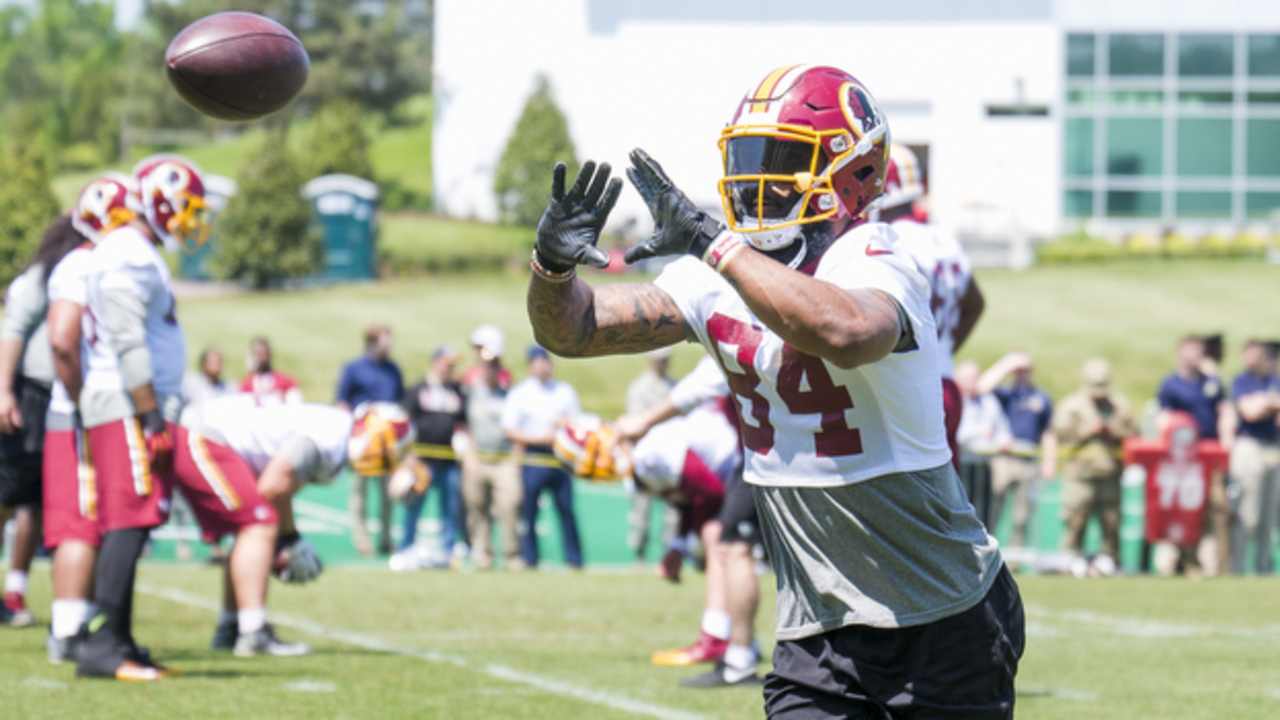 Moving Past 'Depressing' 2015, Niles Paul Back On The Field