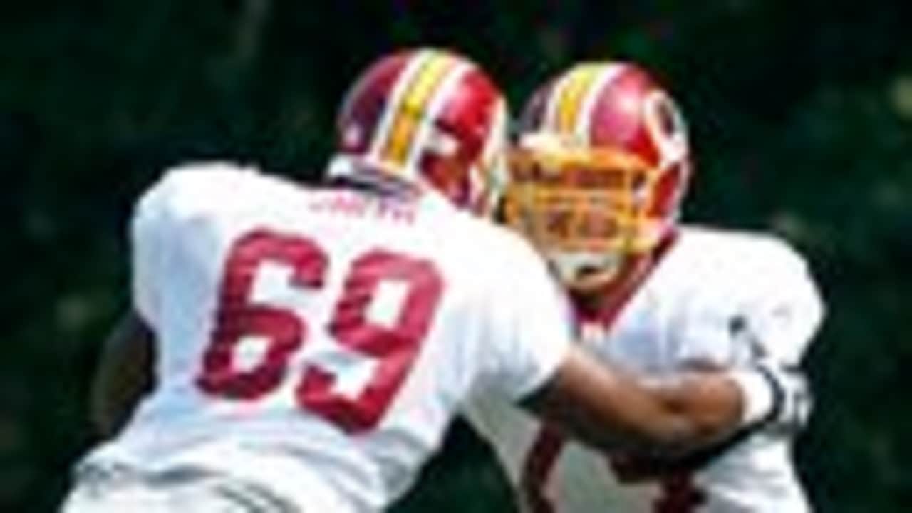 Before He Was A Tackle, Willie Smith Was A Receiver