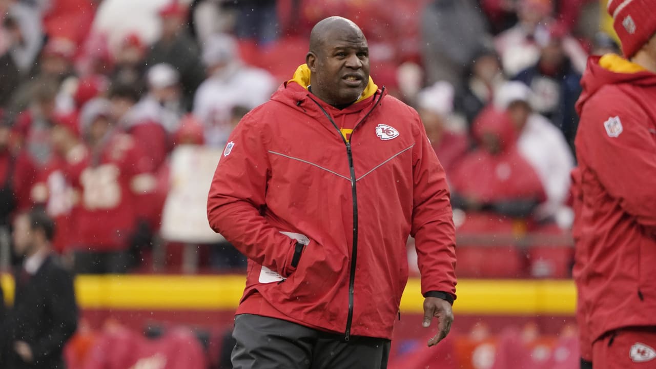 Commanders set to interview Eric Bieniemy for offensive coordinator
