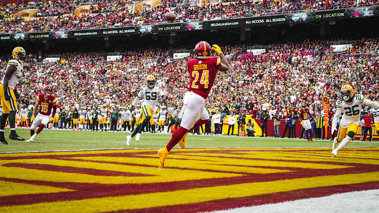 Heinicke dots Gibson in back of end zone for toe-tapping TD
