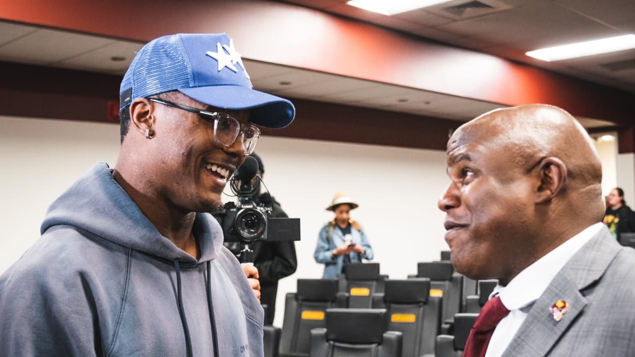 Commanders players are fired up to have Bieniemy as their new OC