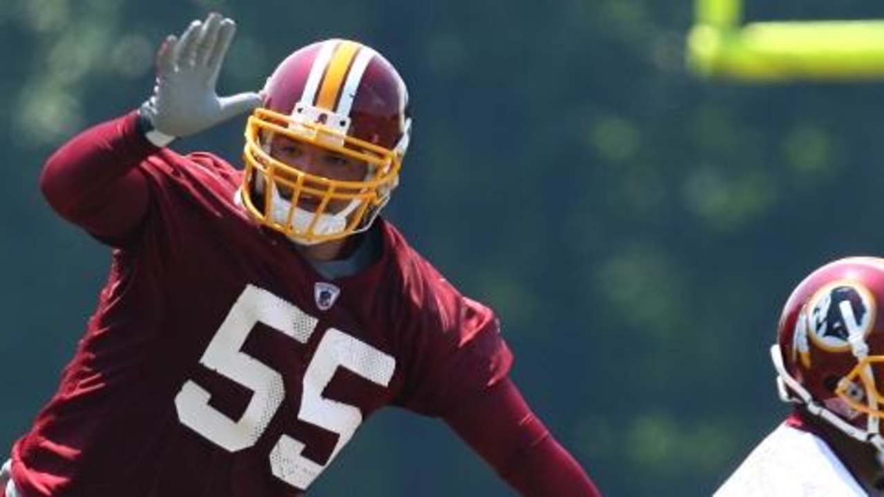 Thomas Sees Opportunity at Linebacker