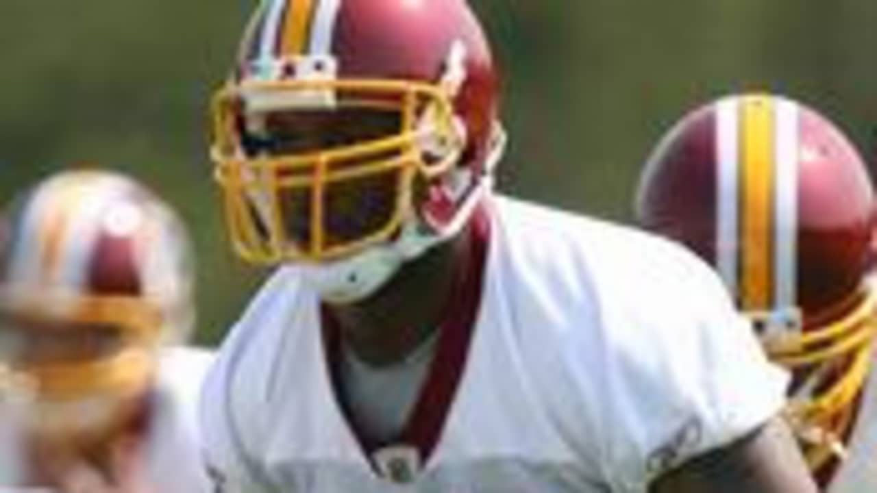 Redskins, Davis Agree to Contract Terms