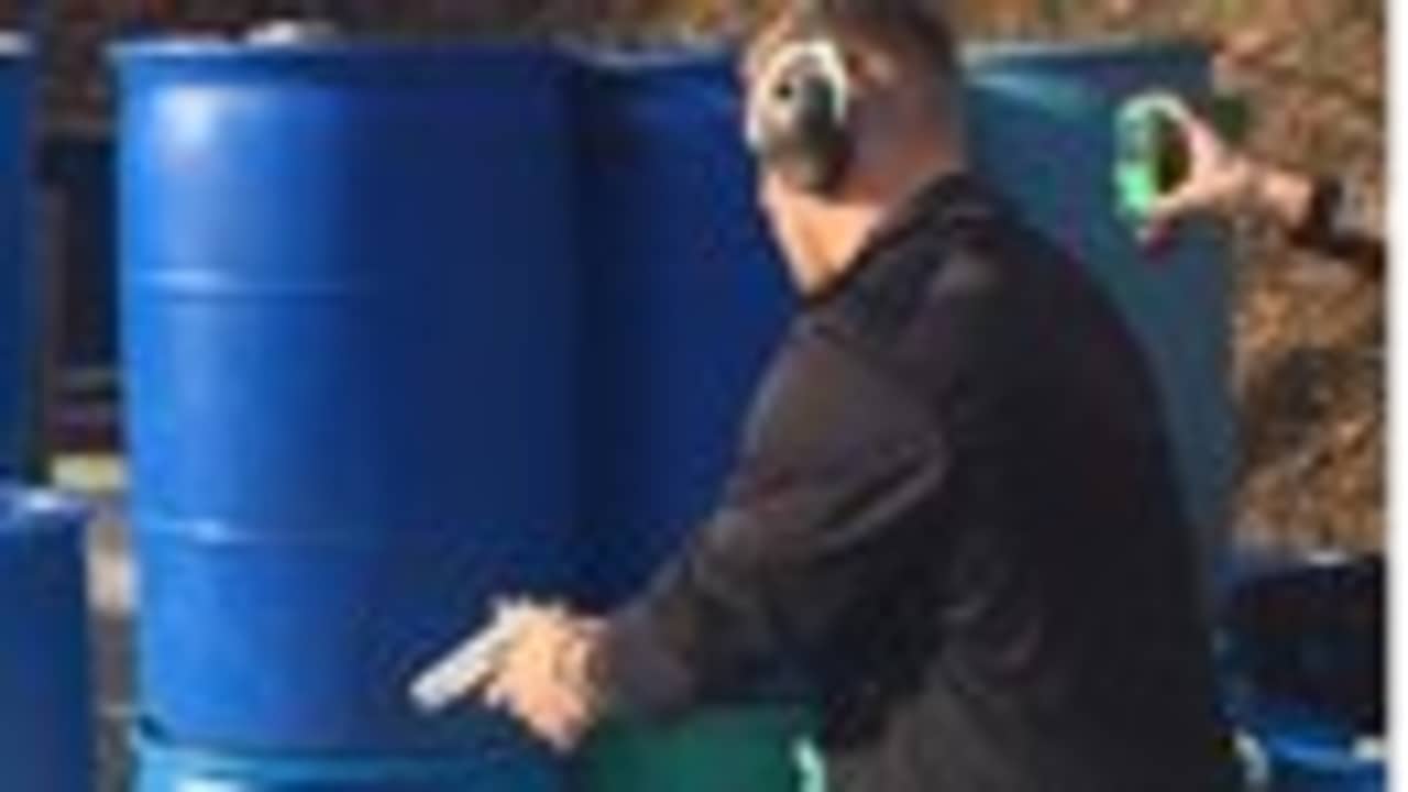 VIDEO: Will Compton, Jason Hatcher Show Off Skills At Gun Range