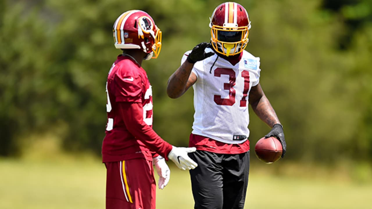 Despite Competition For Playing Time, Matt Jones Remains In Mix At ...