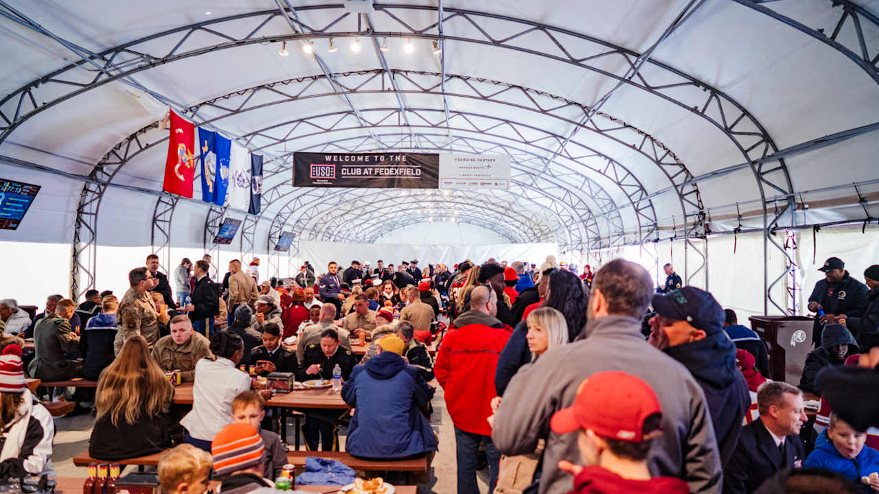 Celebrate the Holiday Season at the USO-Metro Club Presented By ...