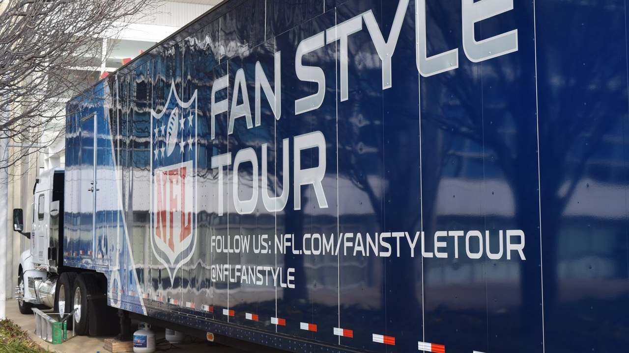 NFL FanStyle Lounge visits FedExField