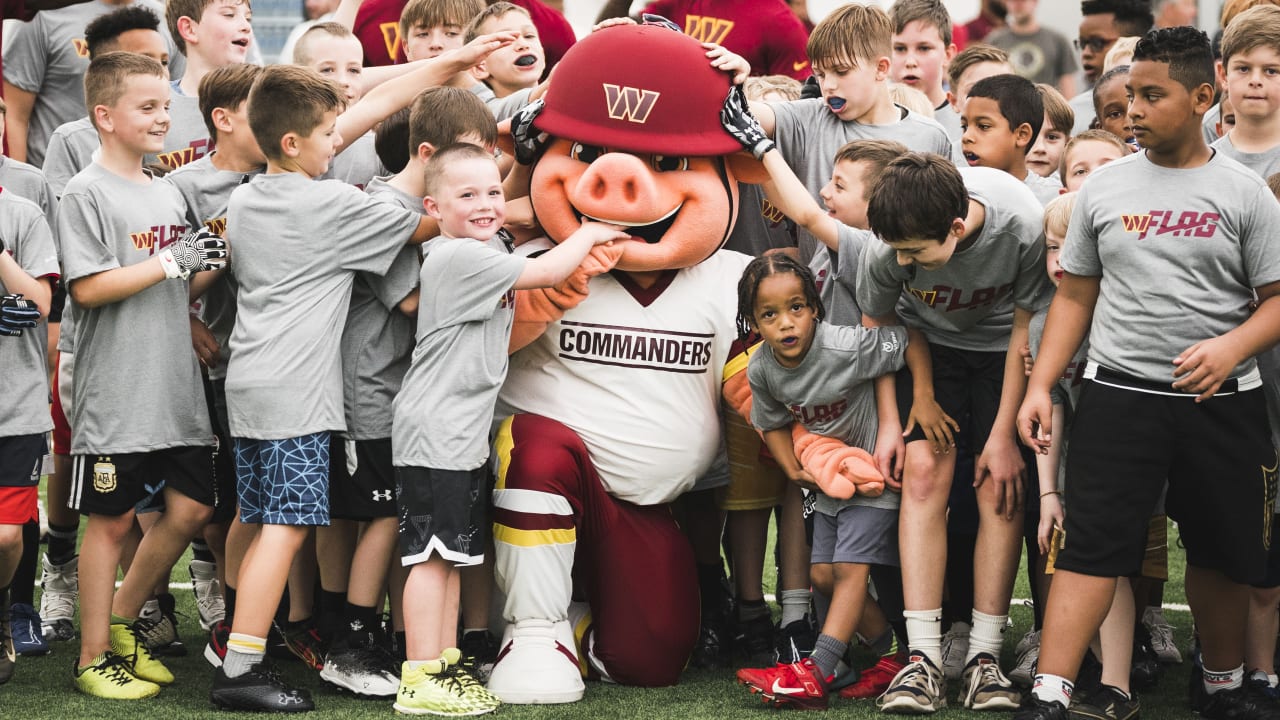 PHOTOS | Commanders host Flag Football camp