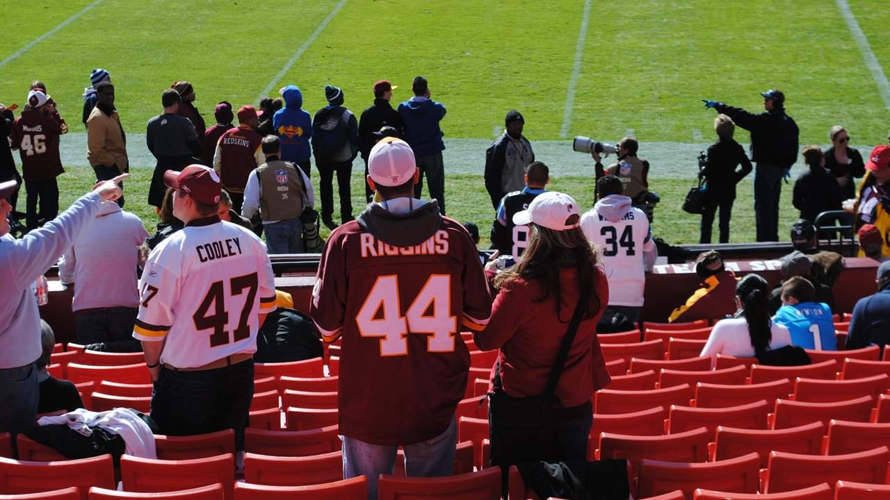 Players and Fans: Pregame Interactions