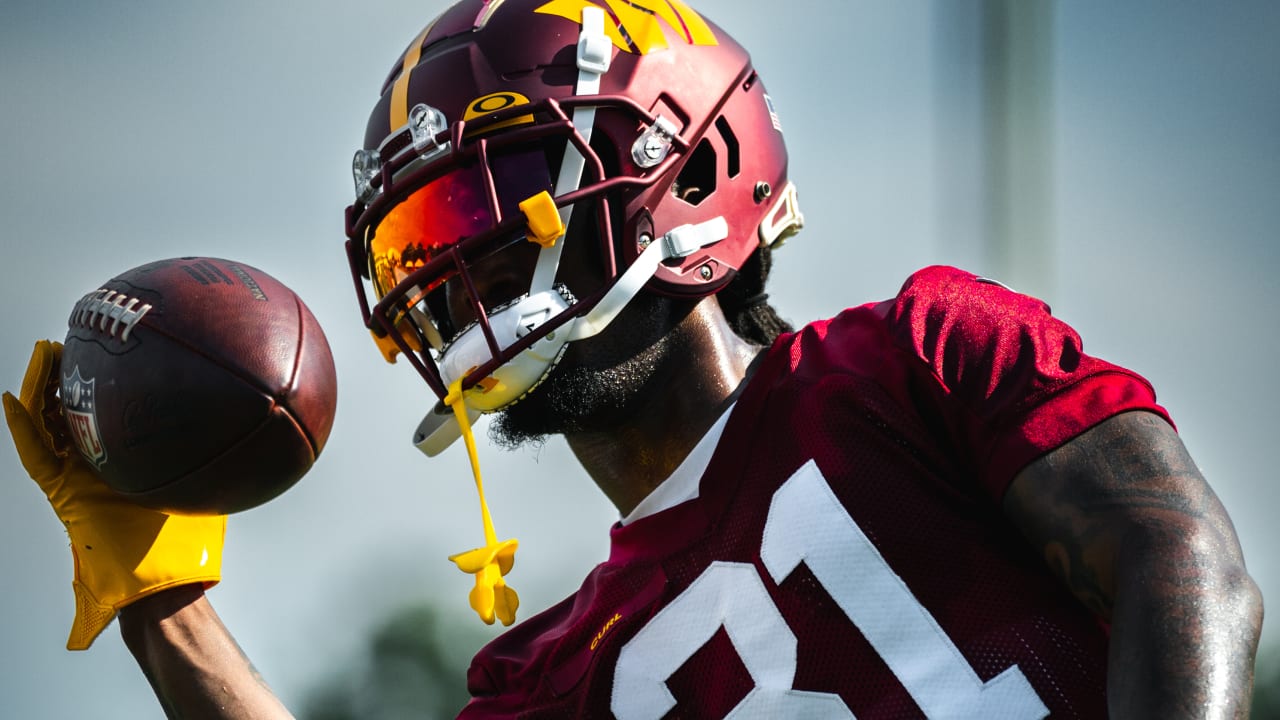 Kam Curl gives inside look at intense defensive competition