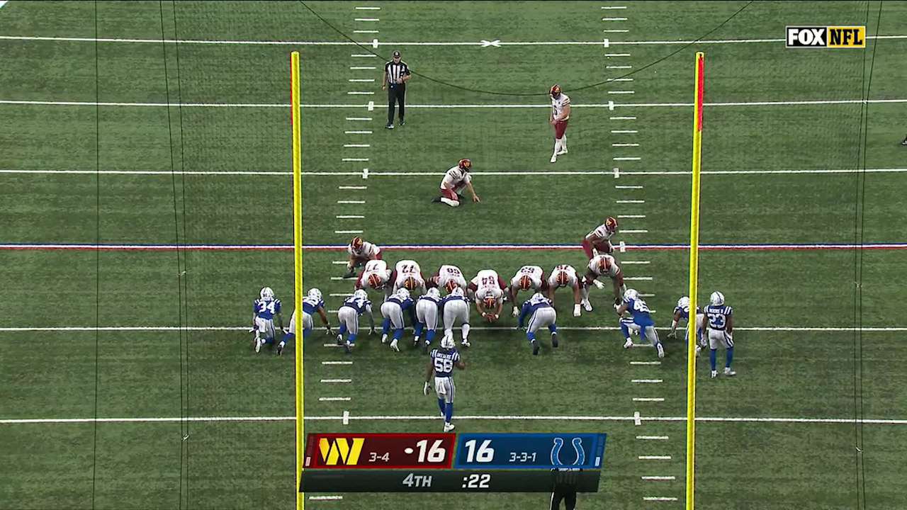 Joey Slye drills go-ahead extra point after Heinicke's late TD run