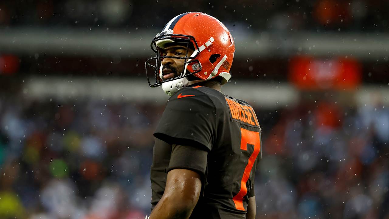 Commanders will 'lean on' Jacoby Brissett's experience in QB room