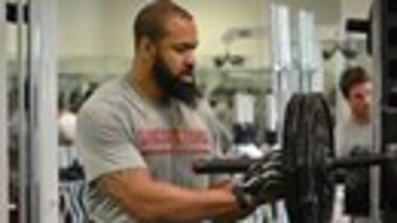 2015 Offseason In Photos: Jason Hatcher