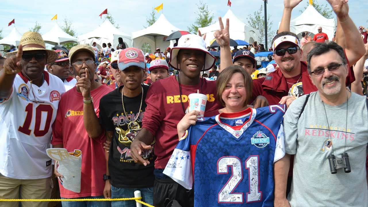 Fans On Fan Appreciation Day