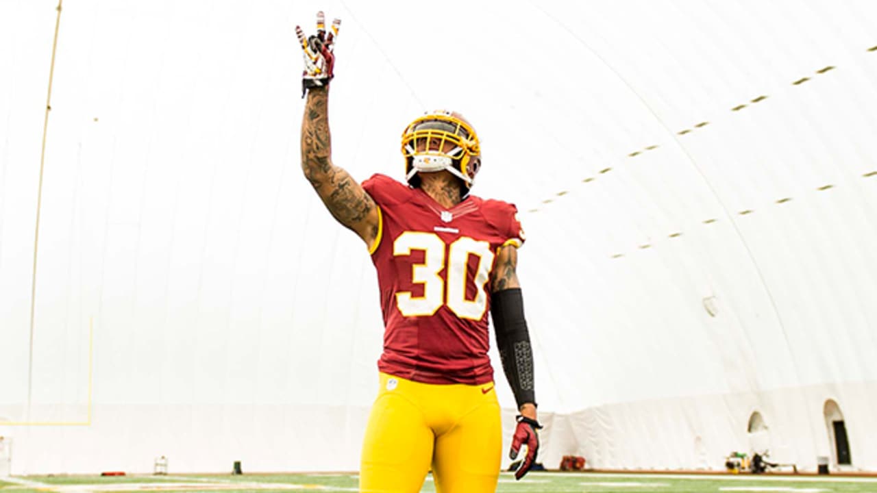 Behind The Scenes: Su'a Cravens' Photo Shoot