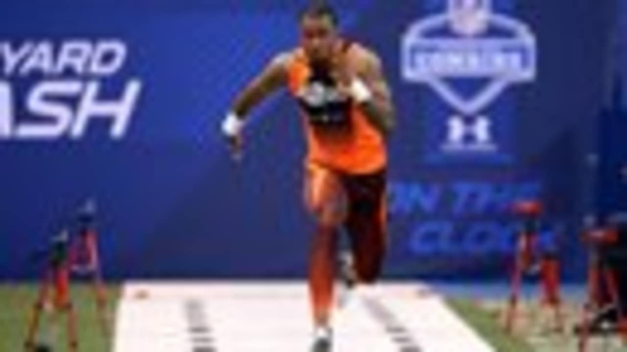 Jaelen Strong Flexes His Football IQ