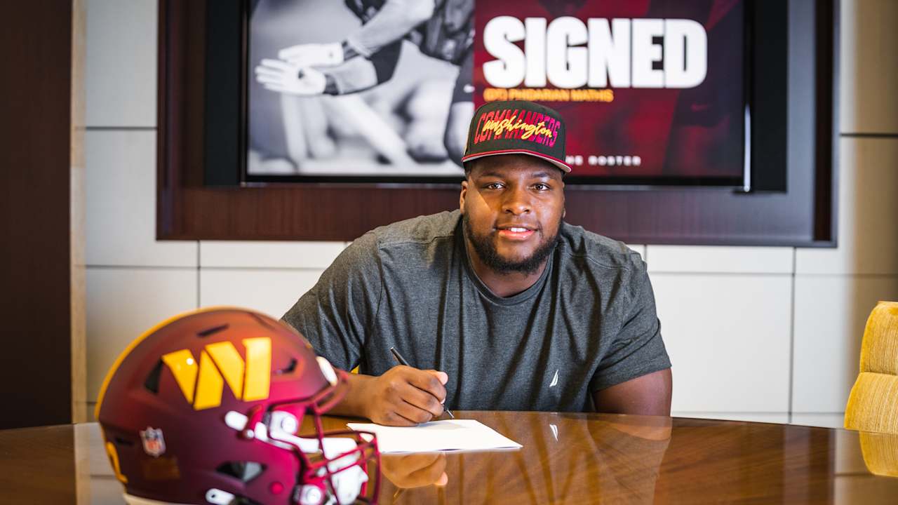 PHOTOS | Commanders sign 2022 draft class