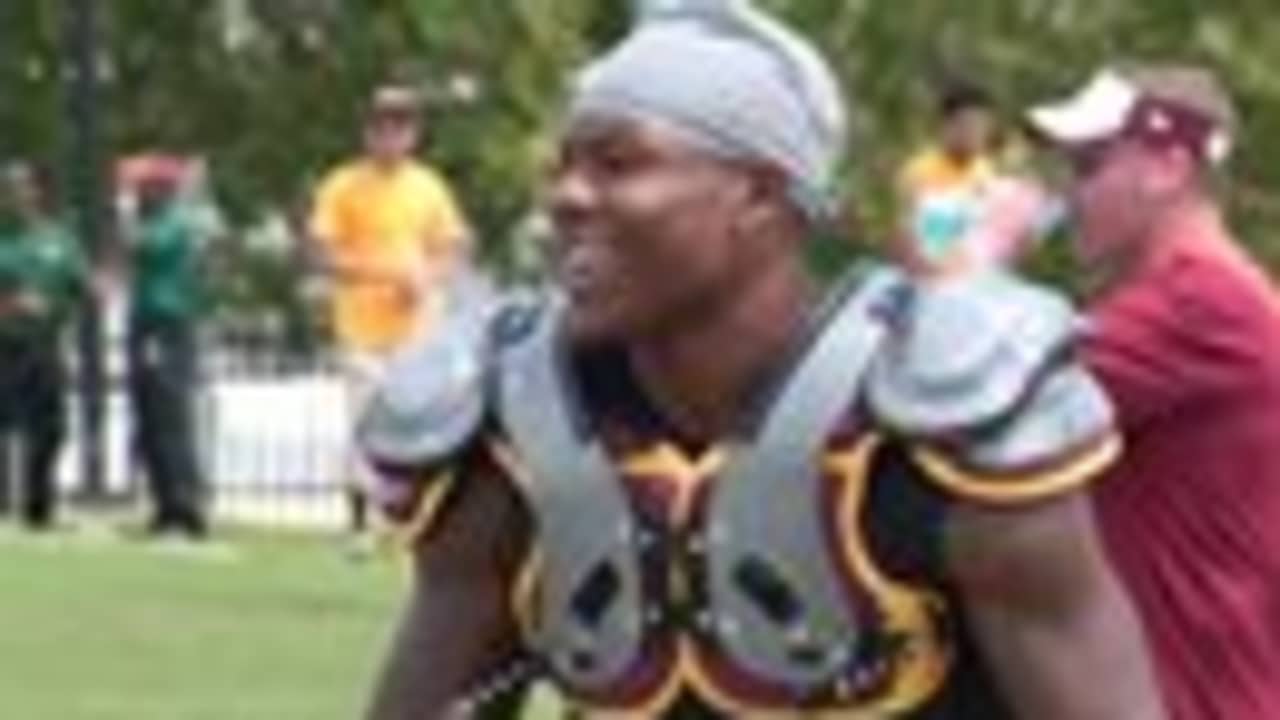Duke Ihenacho Does The Tootsie Roll During Lions Game