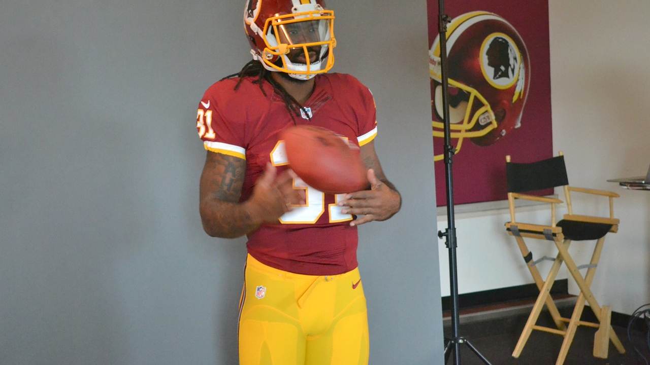 Behind The Scenes 2015 Photo Shoot: Matt Jones