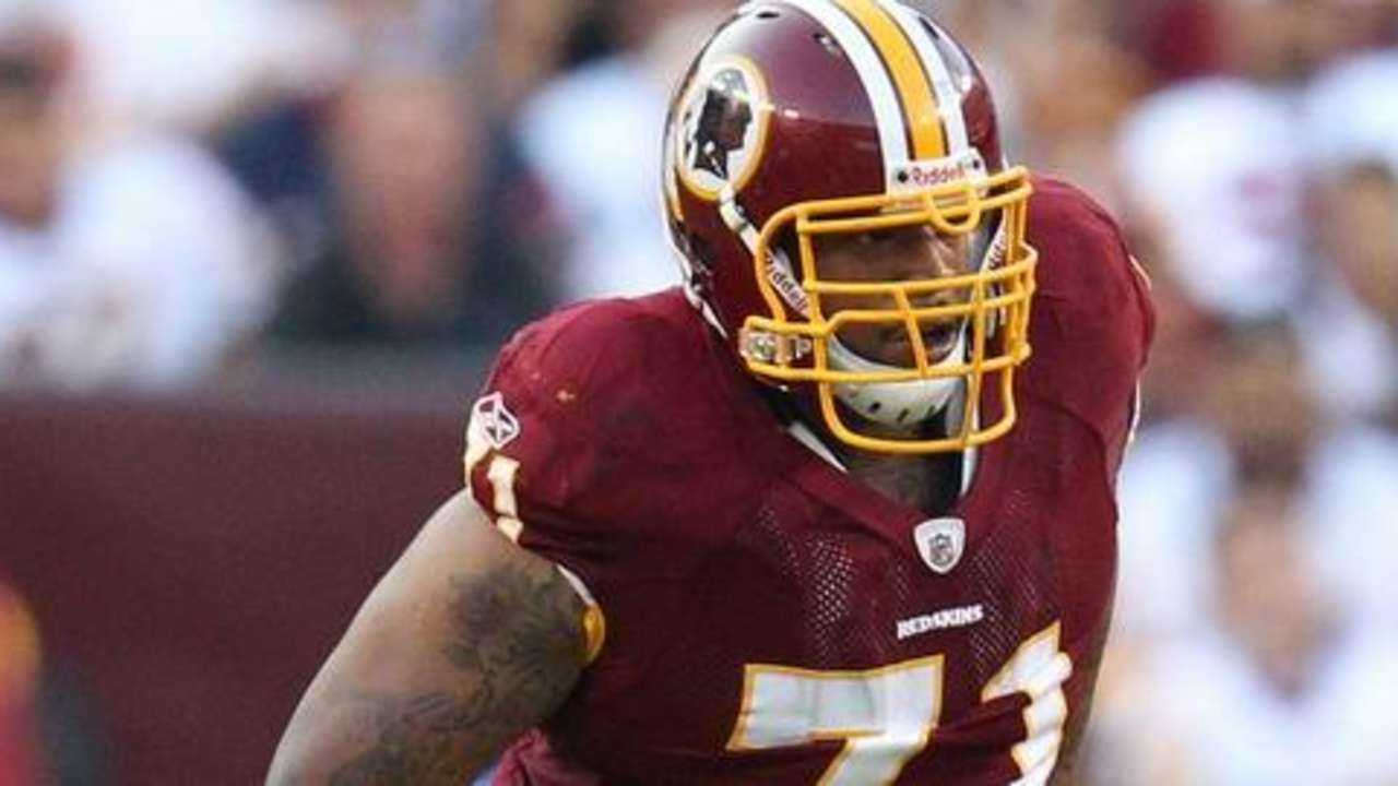 News & Notes: Williams Returns, But Injures Knee Again