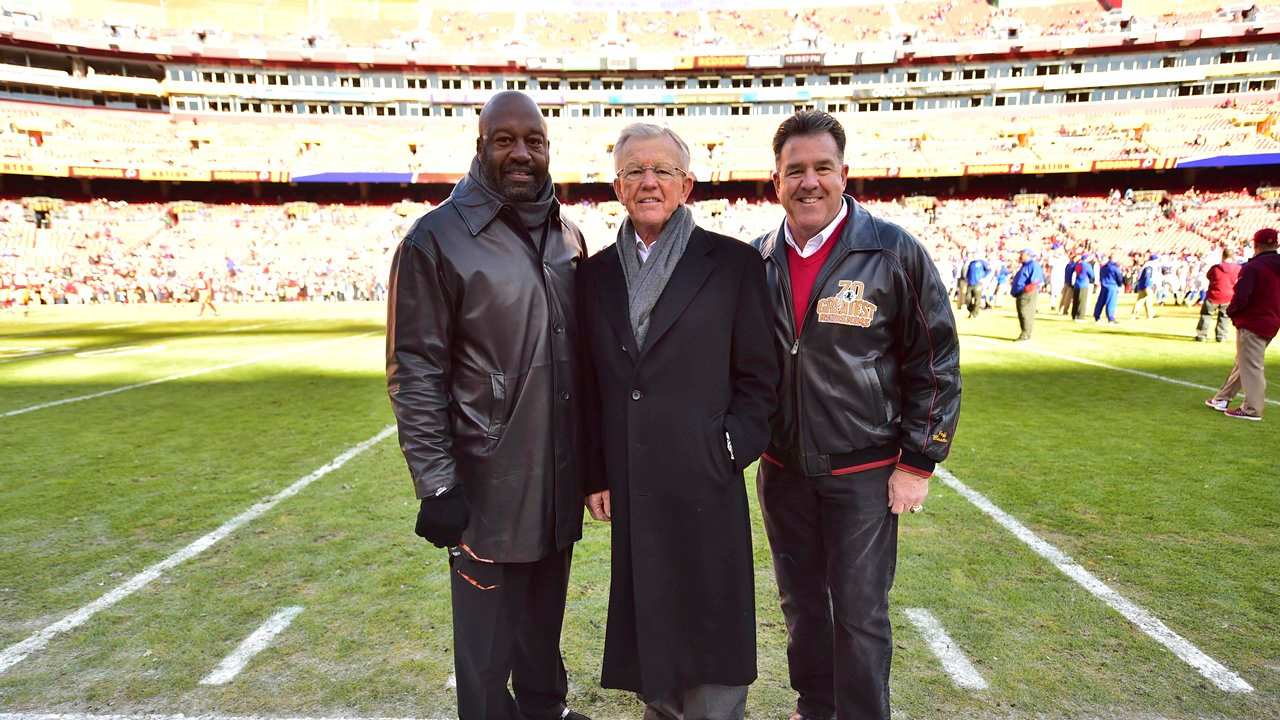 Monte Coleman Inducted Into Redskins Ring OF Fame