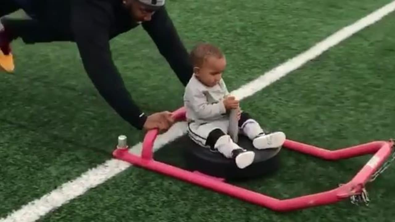Morgan Moses Works Out While His Sons Catch A Ride