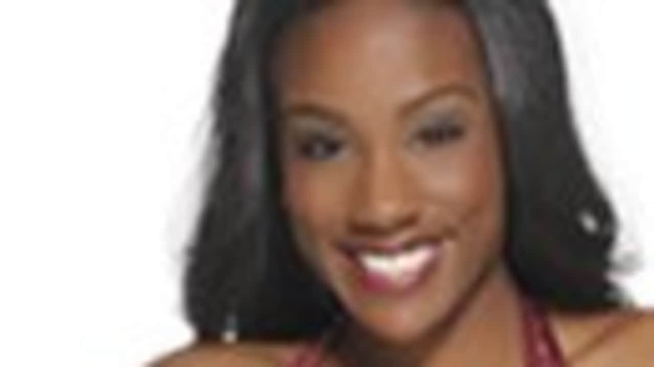 Talmesha and Teleza Cheer for Science