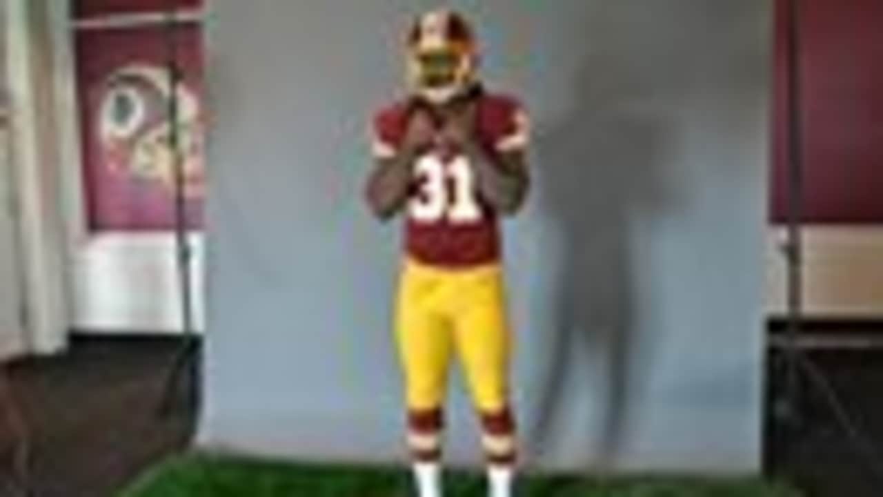 Behind The Scenes: Matt Jones' Photo Shoot