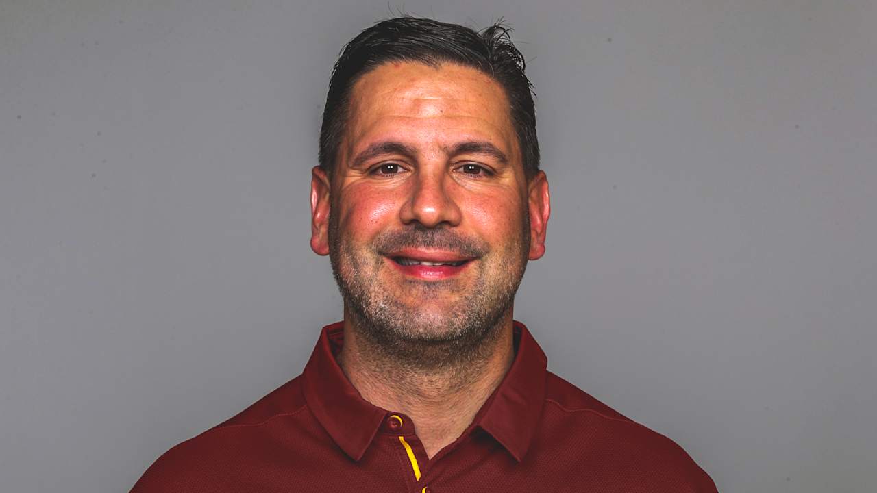 Redskins Hire Brian Angelichio As Tight Ends Coach