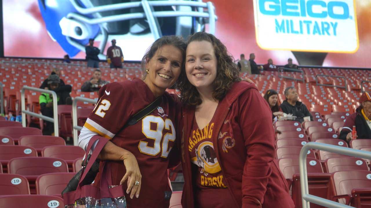 Fan Gallery Redskins vs. Giants: September 25, 2014.