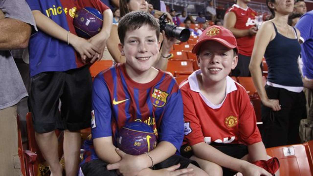 Manchester United v Barcelona