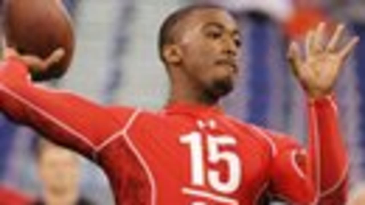 Virginia Tech's Taylor Wants to Stay At QB