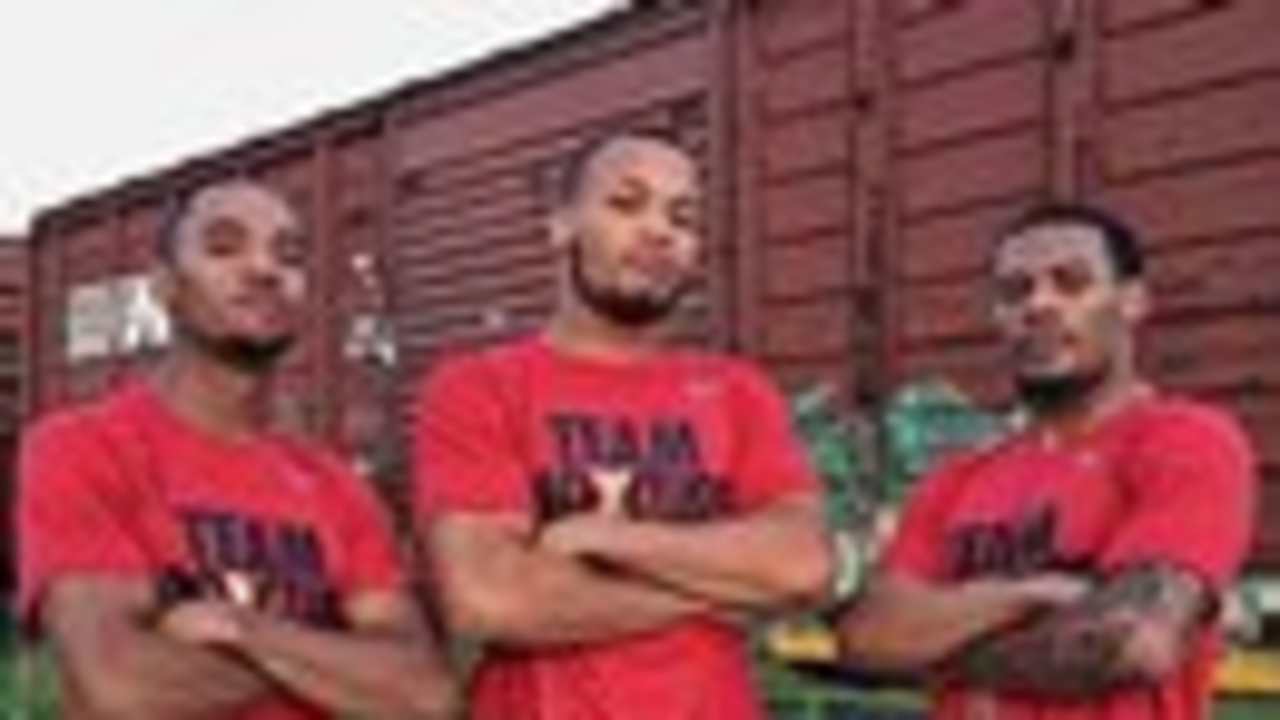 NoXCuses Boxing Team Shares Its Background On Redskins Park Visit