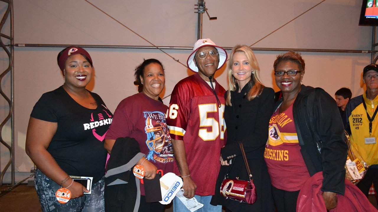 Redskins Salute Fan Tunnel, Pregame Party