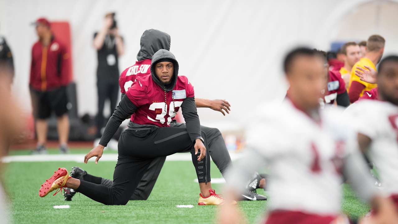 Josh Holsey’s Father to be Honored