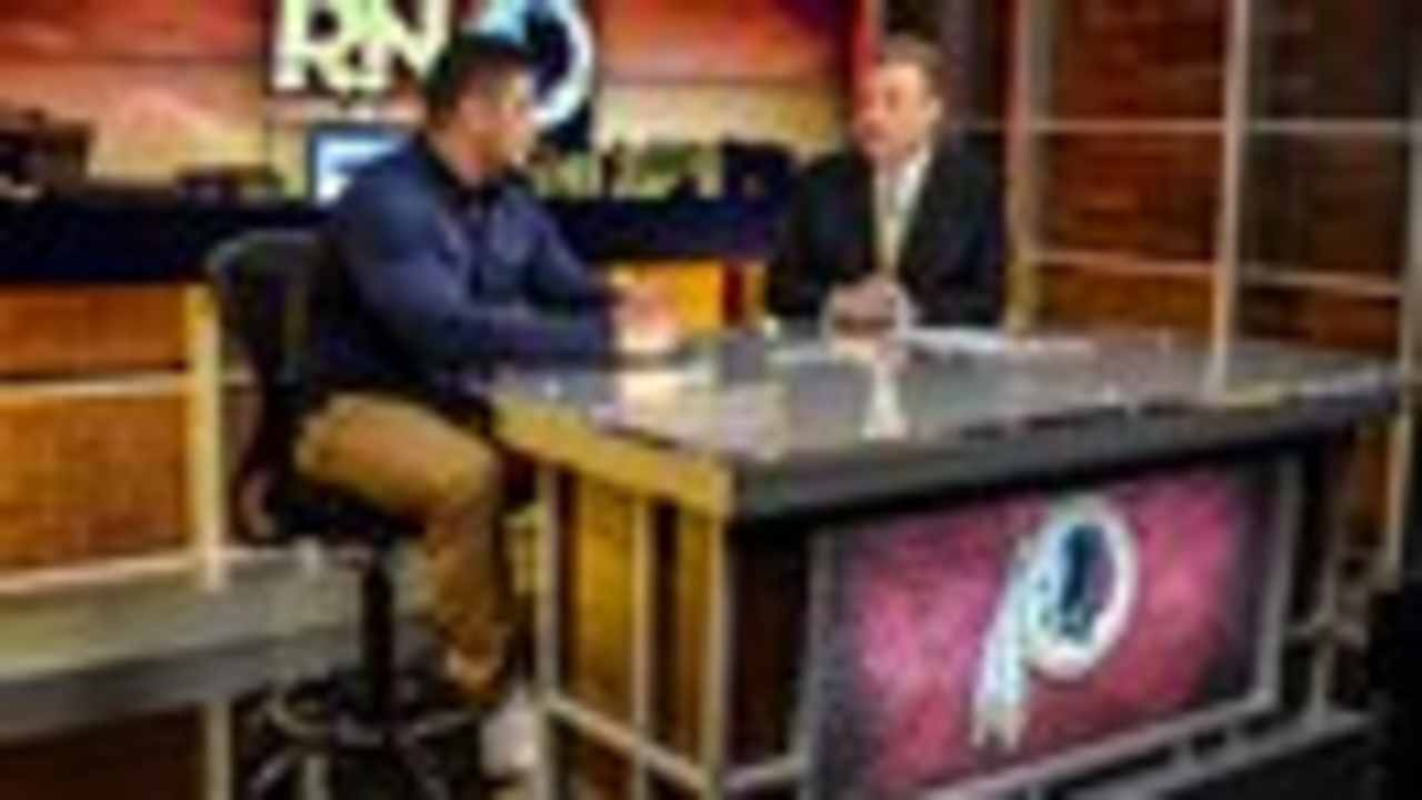 Stephen Paea Shows Off Single-Leg Workout