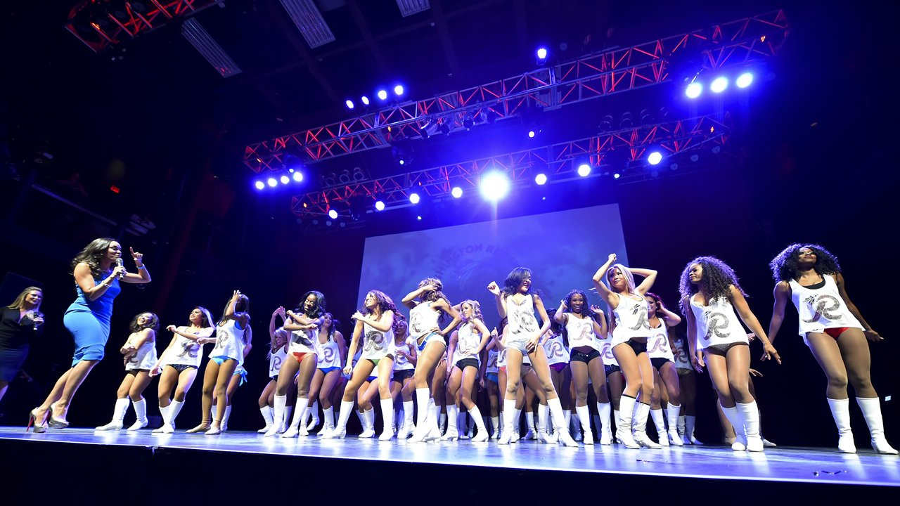 2016 Cheer Auditions: Finals