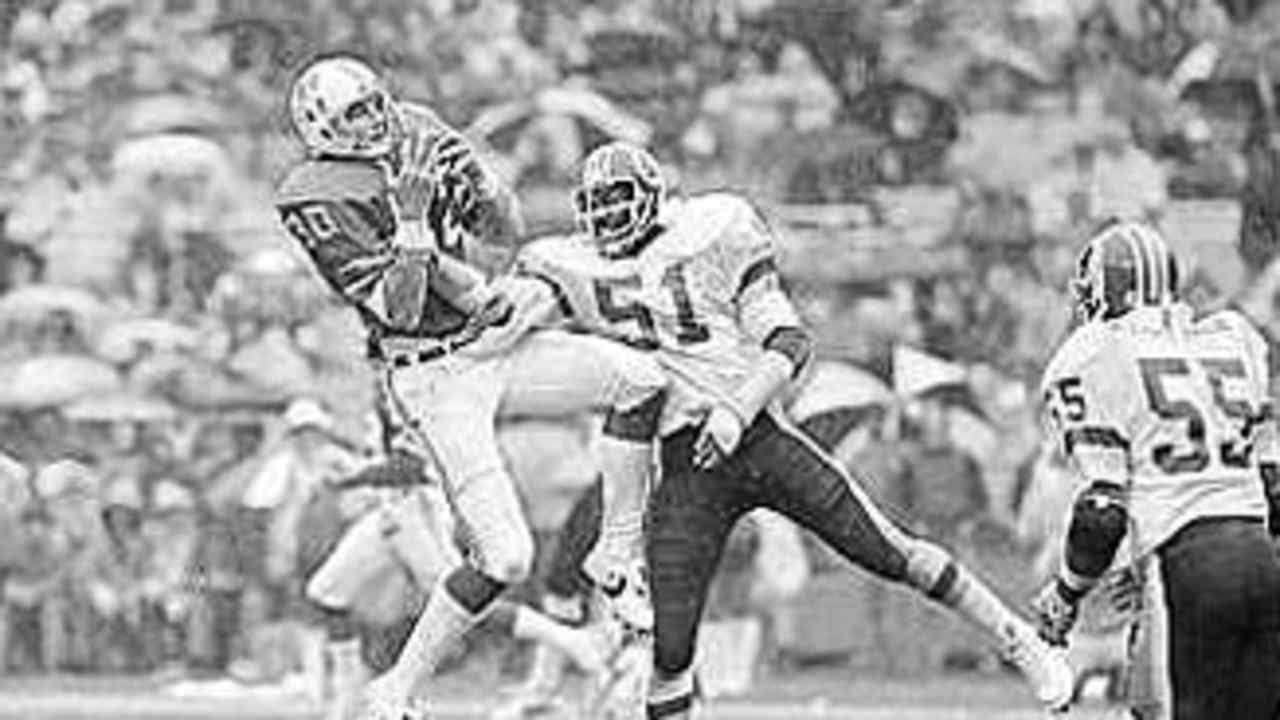 Monte Coleman: 2015 Redskins Ring Of Fame Inductee