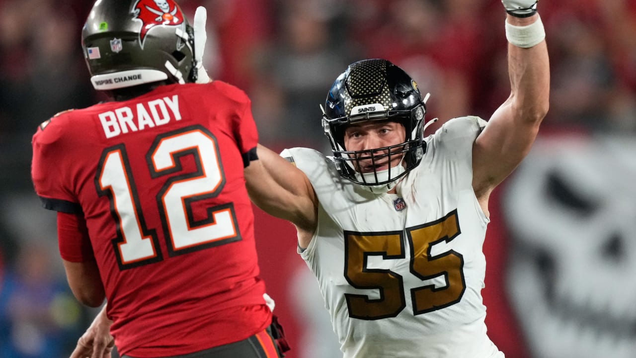 Saints Photos of the Month: December 2022