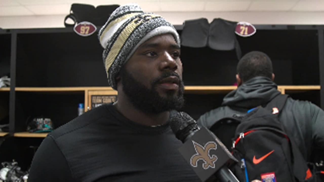 Phillip Hunt, "This is an enthusiastic locker room