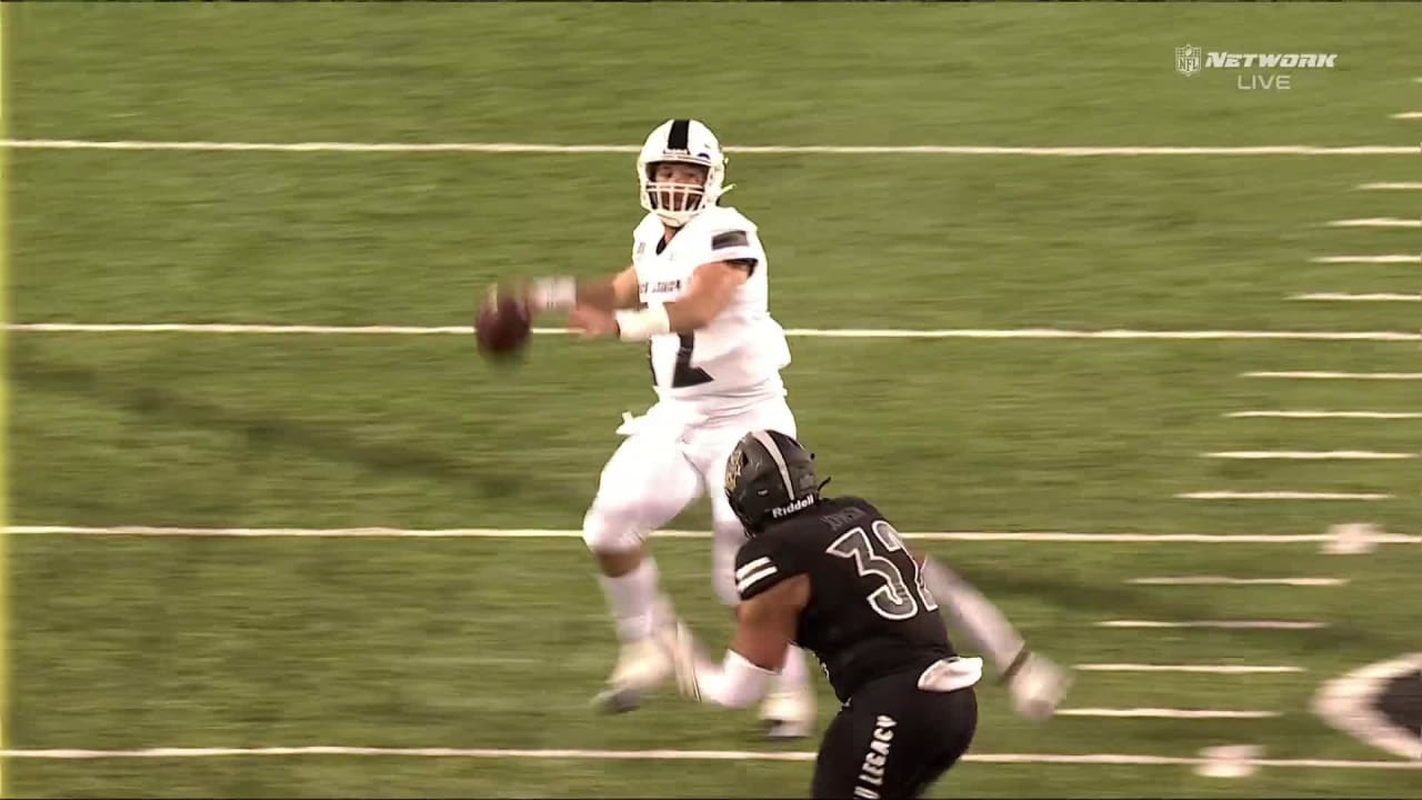 Bryce Witt turns nearly-mishandled snap into big play on pass to Ryan ...