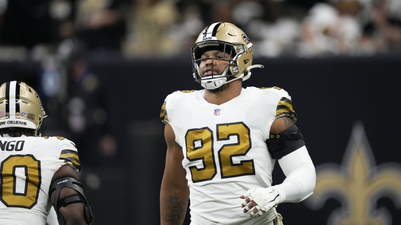 2021 Saints Season Photos: Marcus Davenport