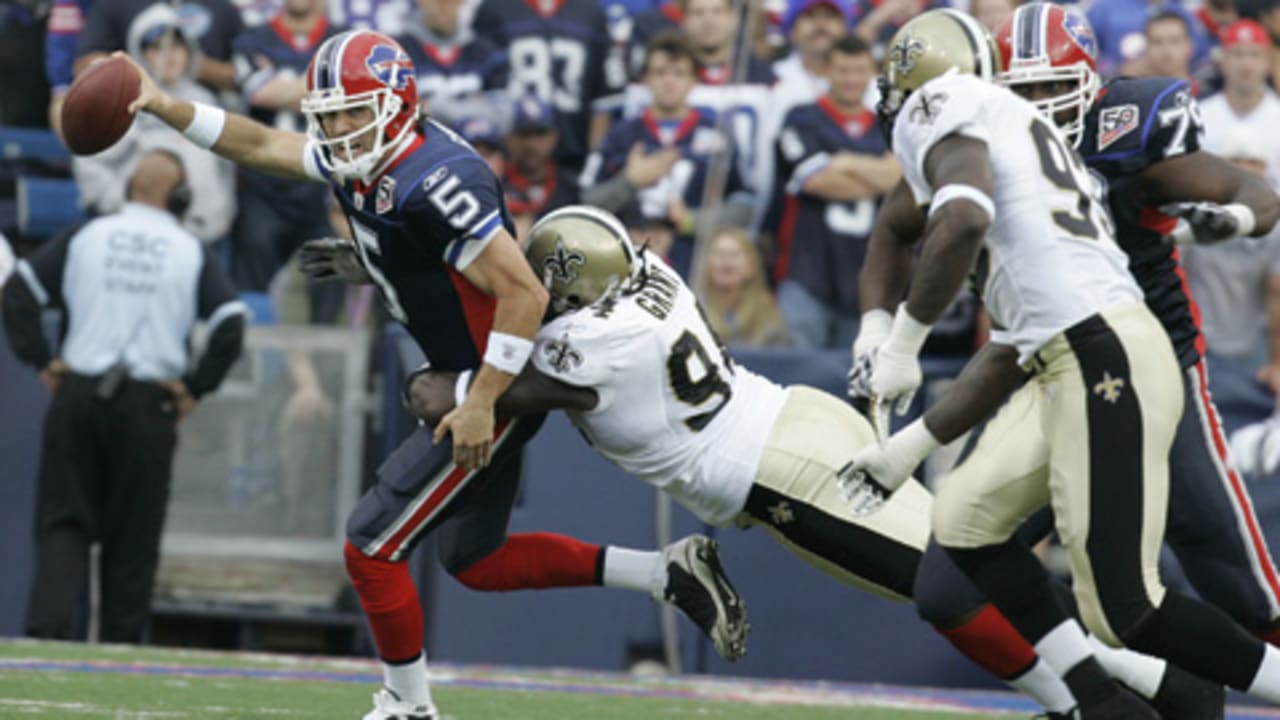 Charles Grant In the Holiday Spirit