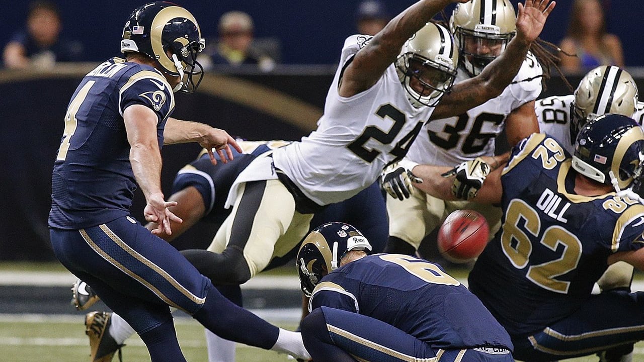 Greg Zuerlein misses game-winning field goal attempt