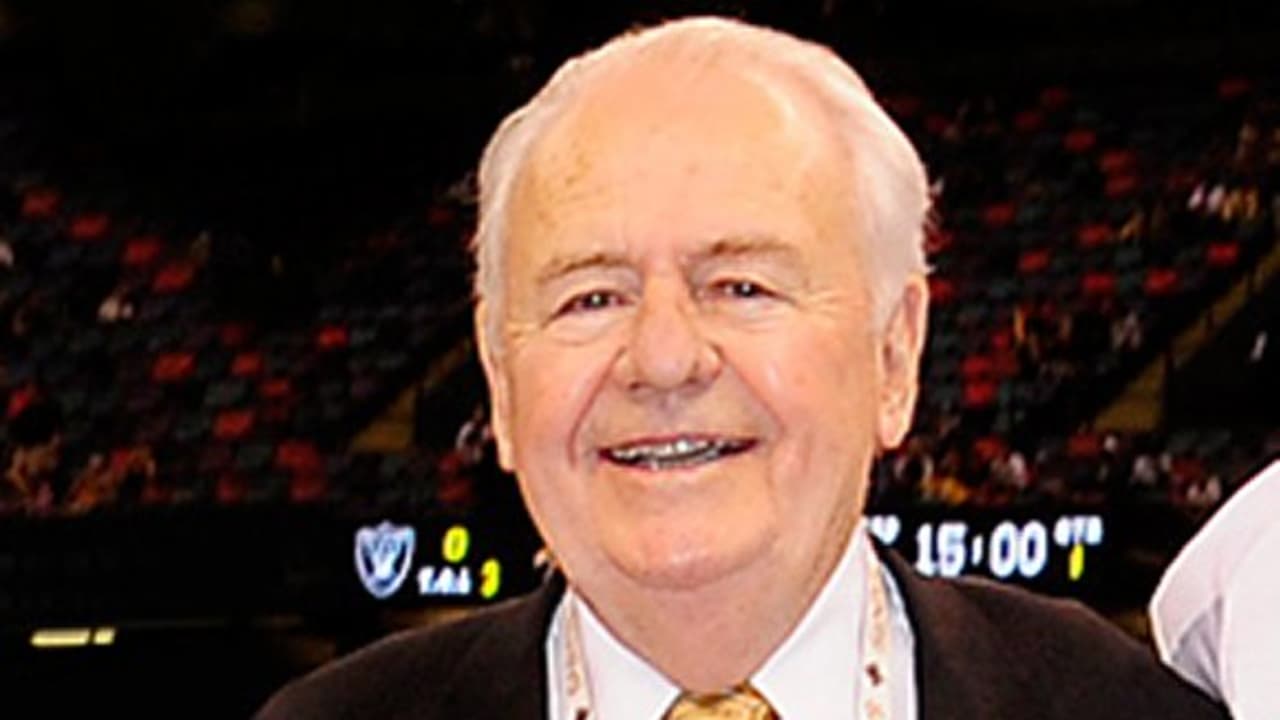 Owner Tom Benson Talks at the Saints Hall of Fame